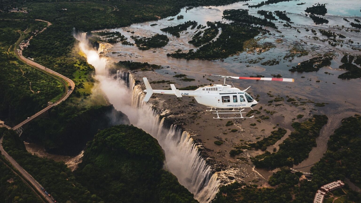 Why a Helicopter Flight Over Victoria Falls is a Must-Do Experience ...